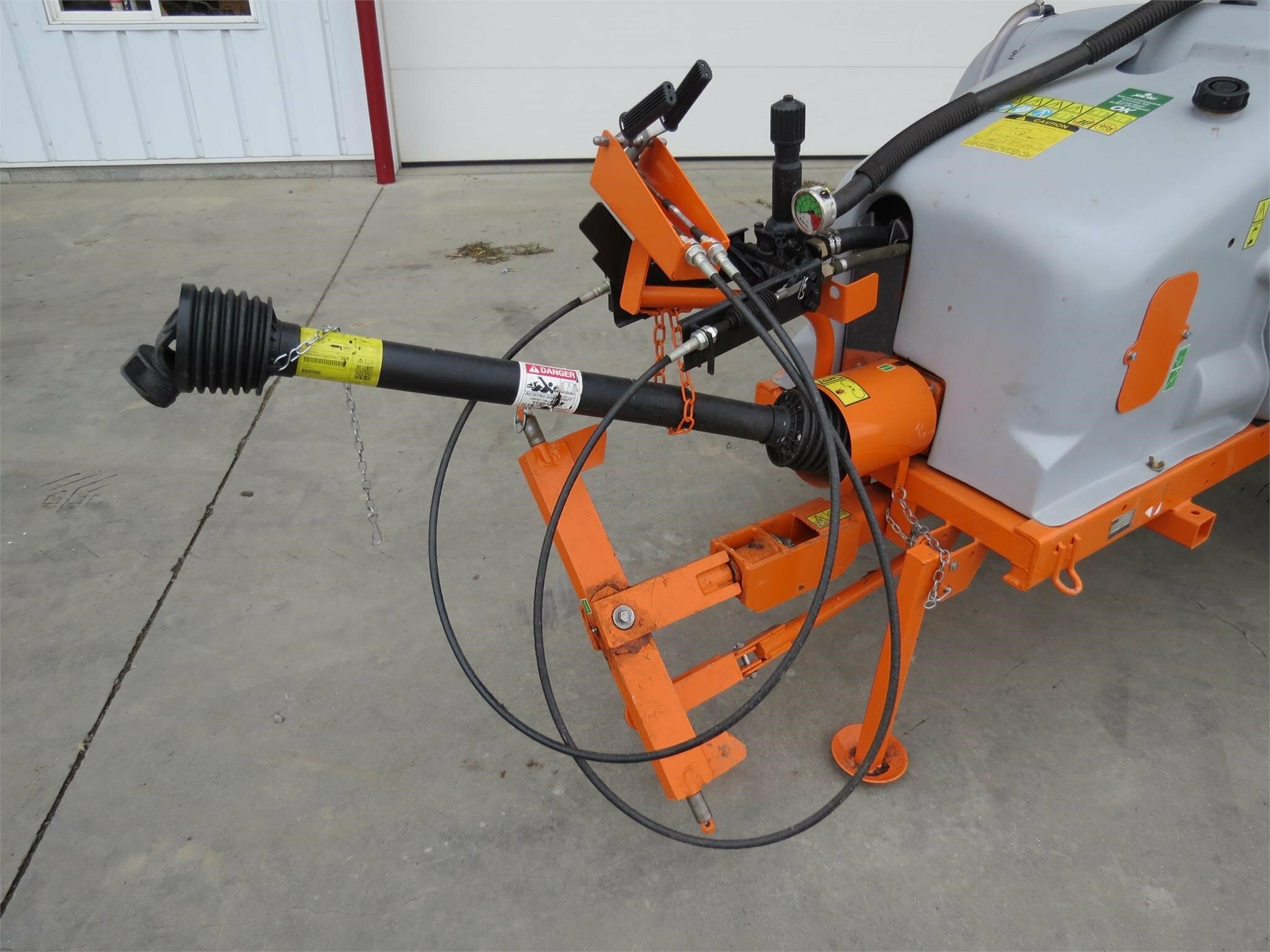 2025 Jacto Arbus 1000 Pull-Type Sprayer - $24,600 | Machinery Pete