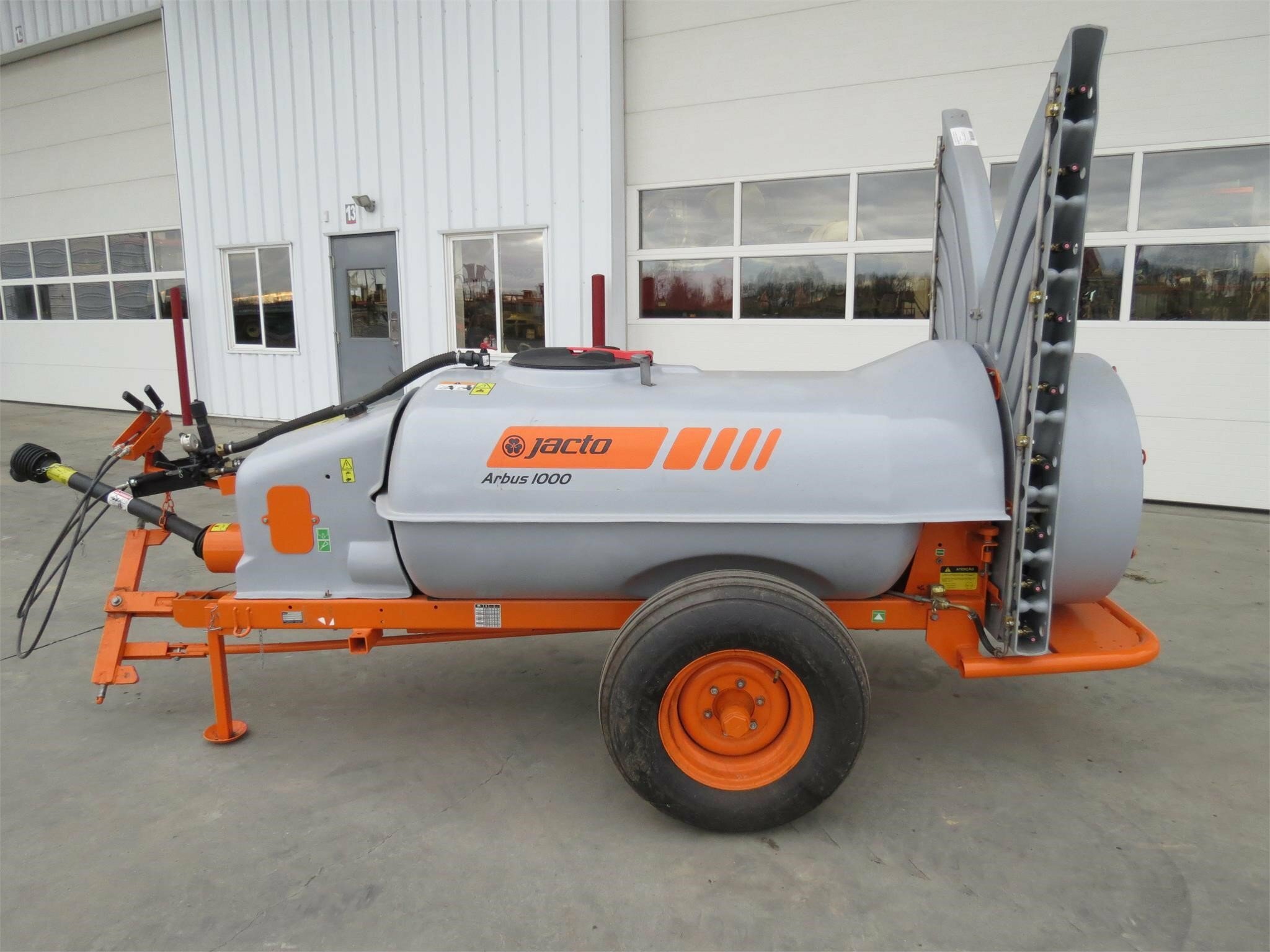 2025 Jacto Arbus 1000 Pull-Type Sprayer - $24,600 | Machinery Pete