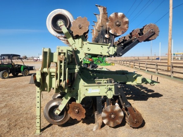 Used Strip-Till for Sale - 87 Listings | Machinery Pete