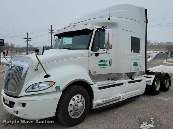 Used Semi Trucks for Sale - 612 Listings | Machinery Pete