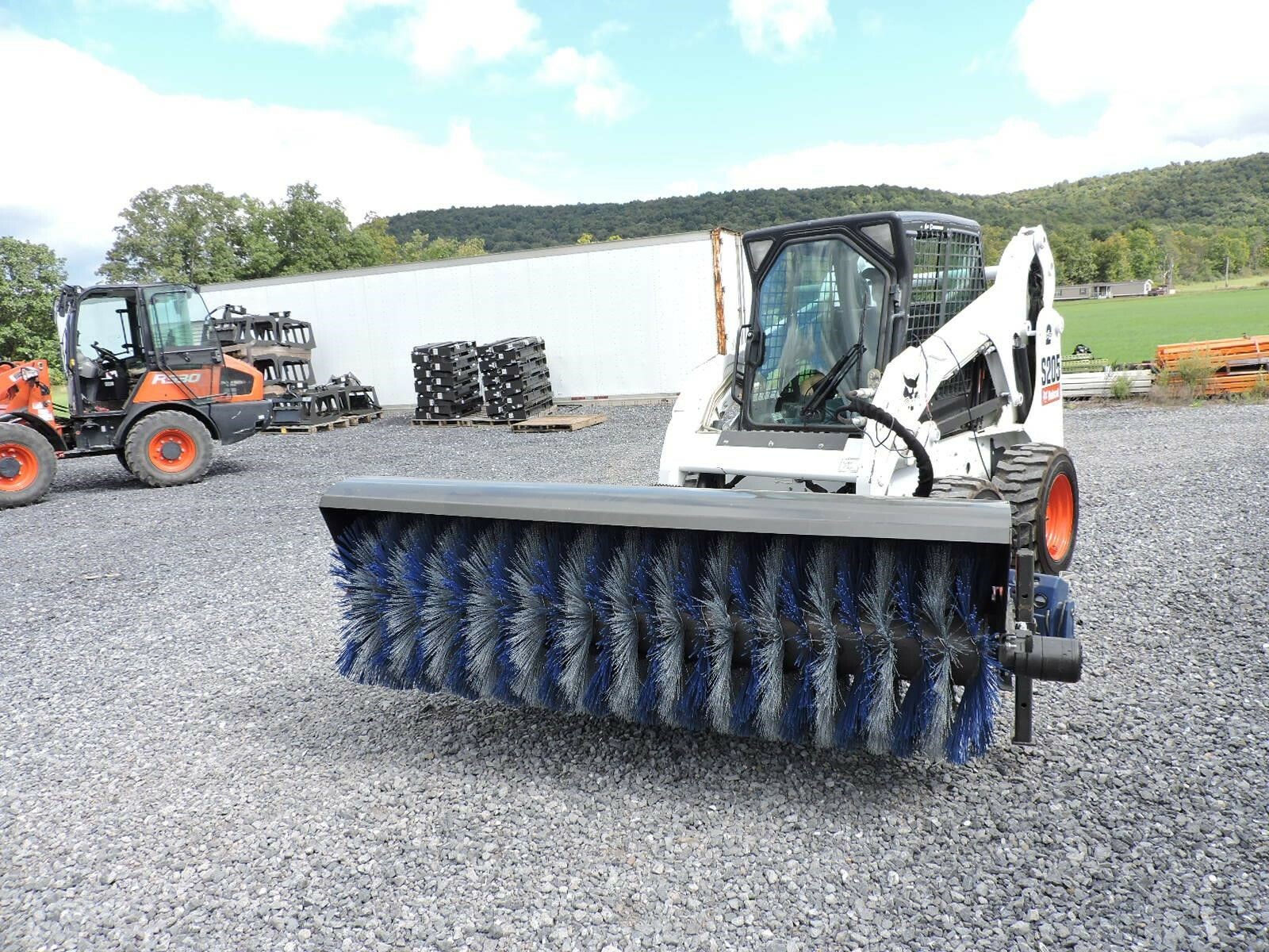 CID HYDRAULIC ANGLE BROOM 84" Loader and Skid Steer Attachment - $5,498 ...