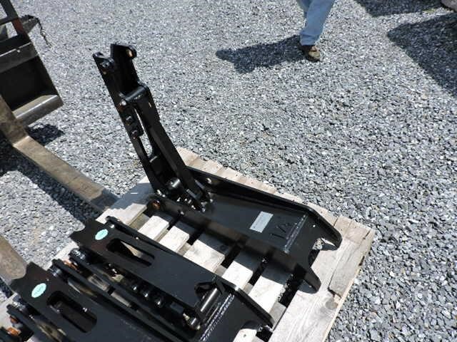 ATTACHMENTS PLUS WELD ON THUMB 6,000 - 9,000 LBS Backhoe and Excavator ...