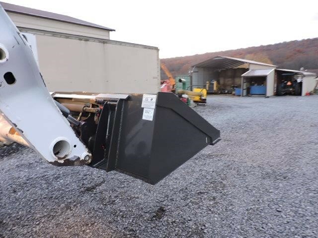 CID HEAVY DUTY 66" SMOOTH EDGE Loader and Skid Steer Attachment ...