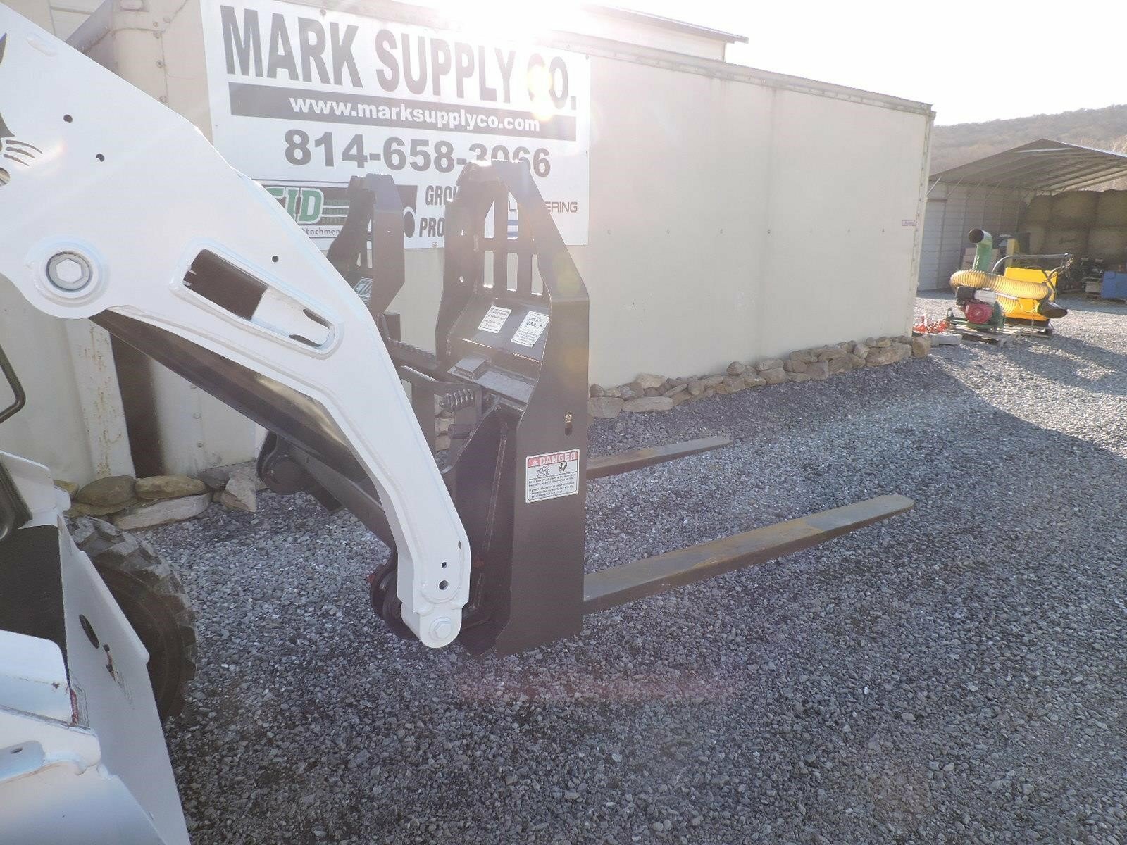 CID WALK THROUGH HD 4,000 LBS Loader and Skid Steer Attachment - $975 ...