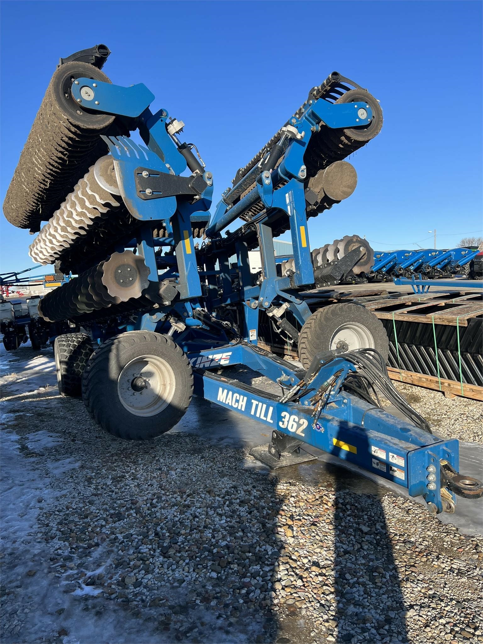 2020 Kinze MACH TILL 362 Disk - $124,900 | Machinery Pete