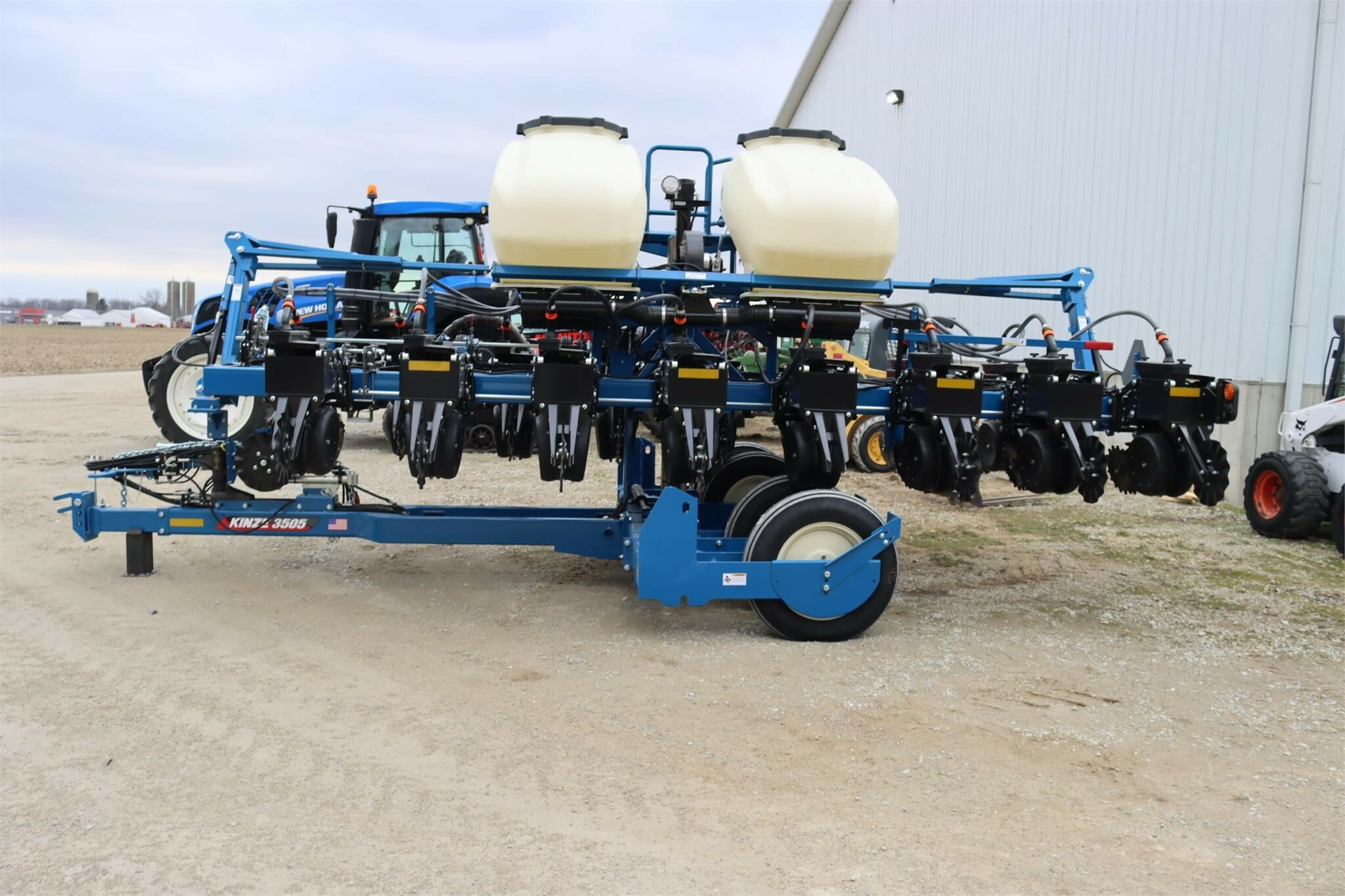 Kinze 3505 Planter - $118,686 | Machinery Pete