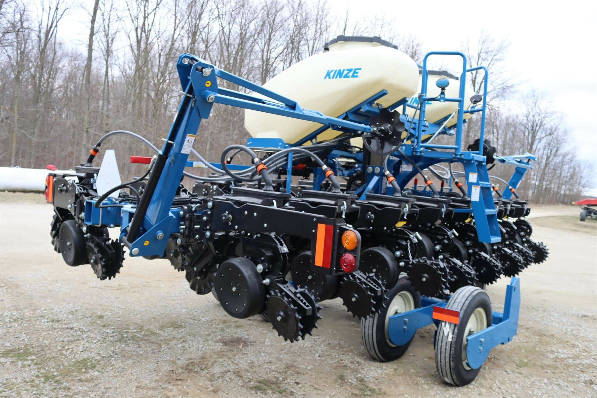 Kinze 3505 Planter - $118,686 | Machinery Pete
