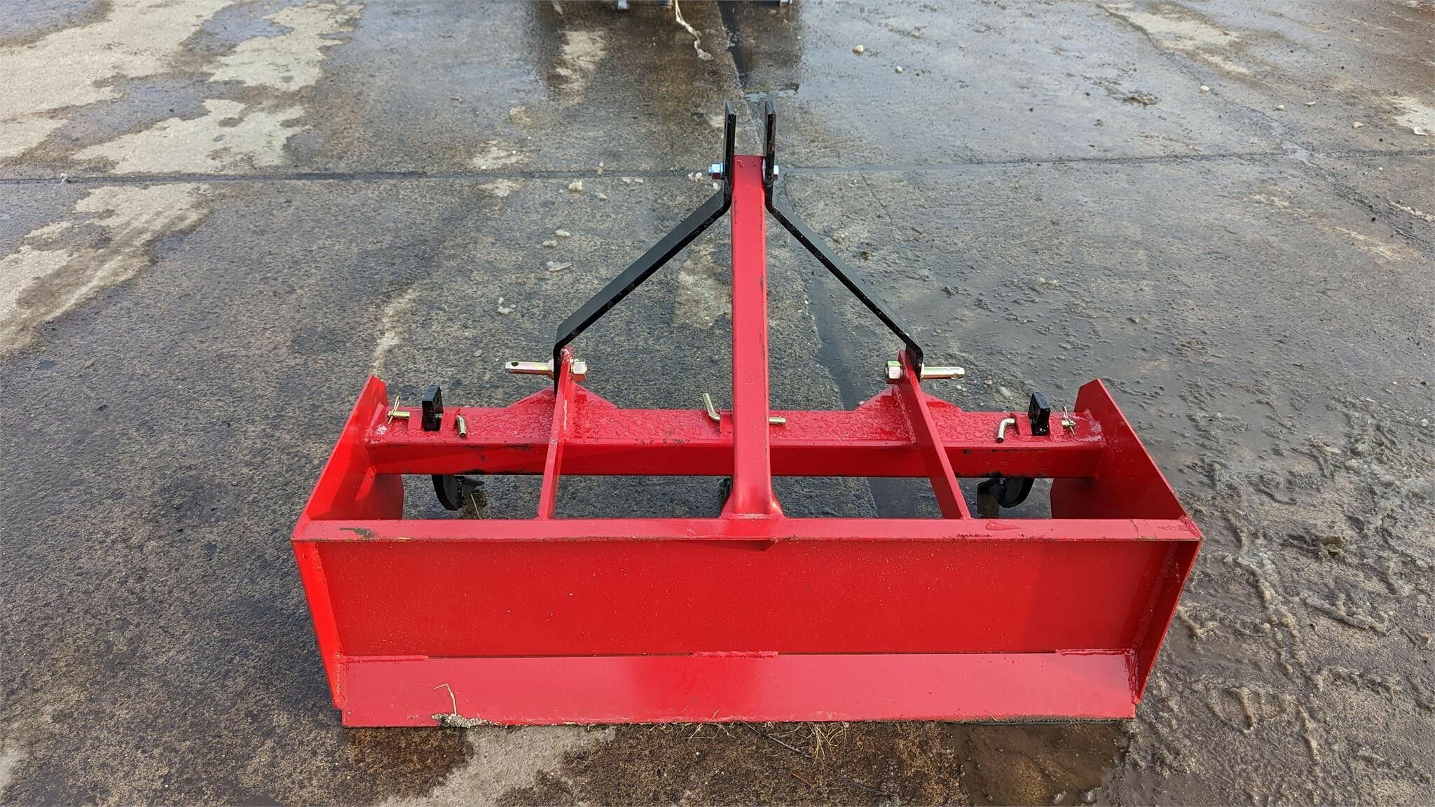 LMC Box Blade Blade - $650 | Machinery Pete