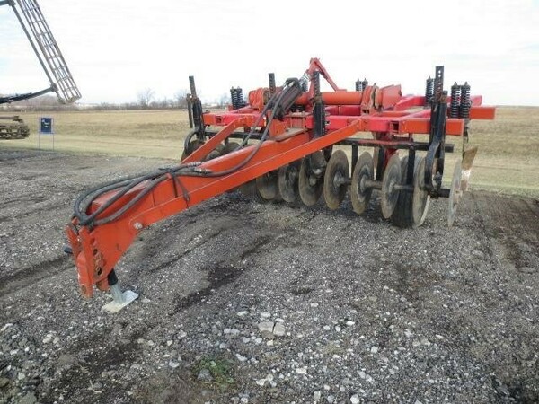 Used Chisel Plows for Sale - 358 Listings | Machinery Pete
