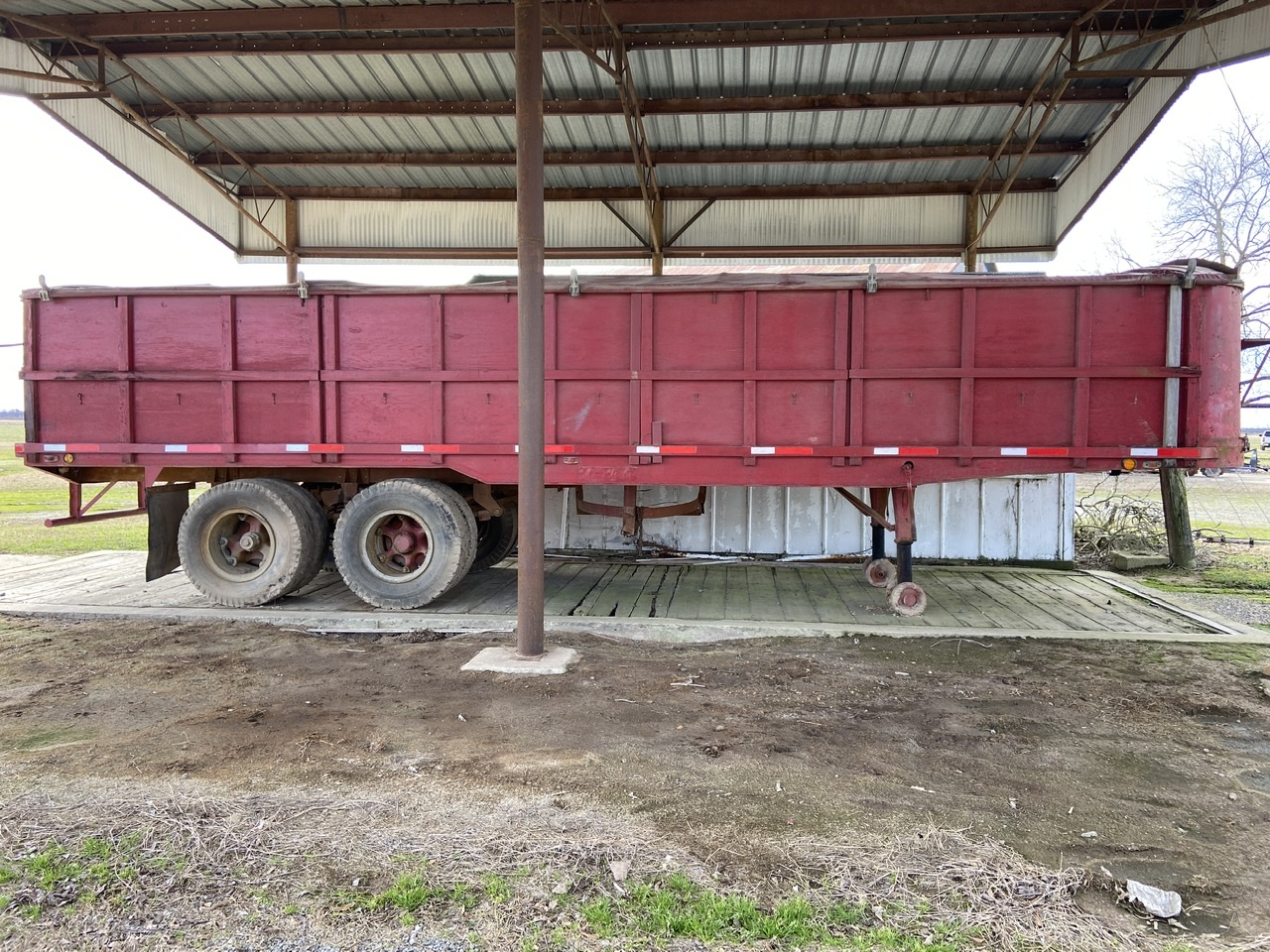American Grain Trailer Grain Trailer - $3,000 | Machinery Pete
