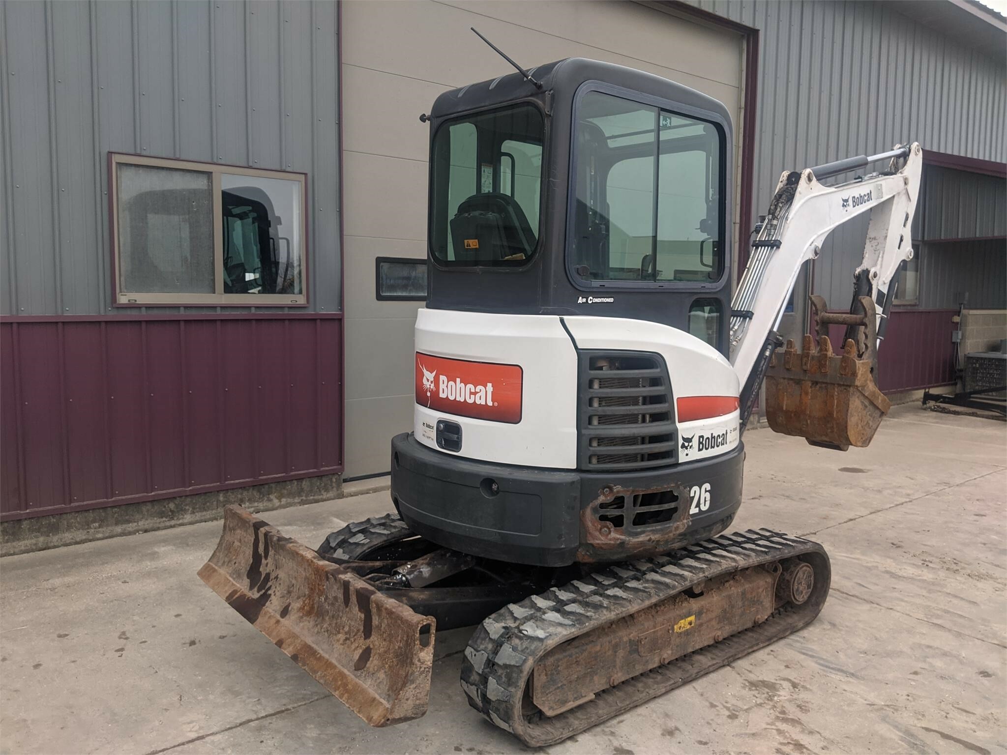 2012 Bobcat E26 Mini Excavator - $33,950 | Machinery Pete