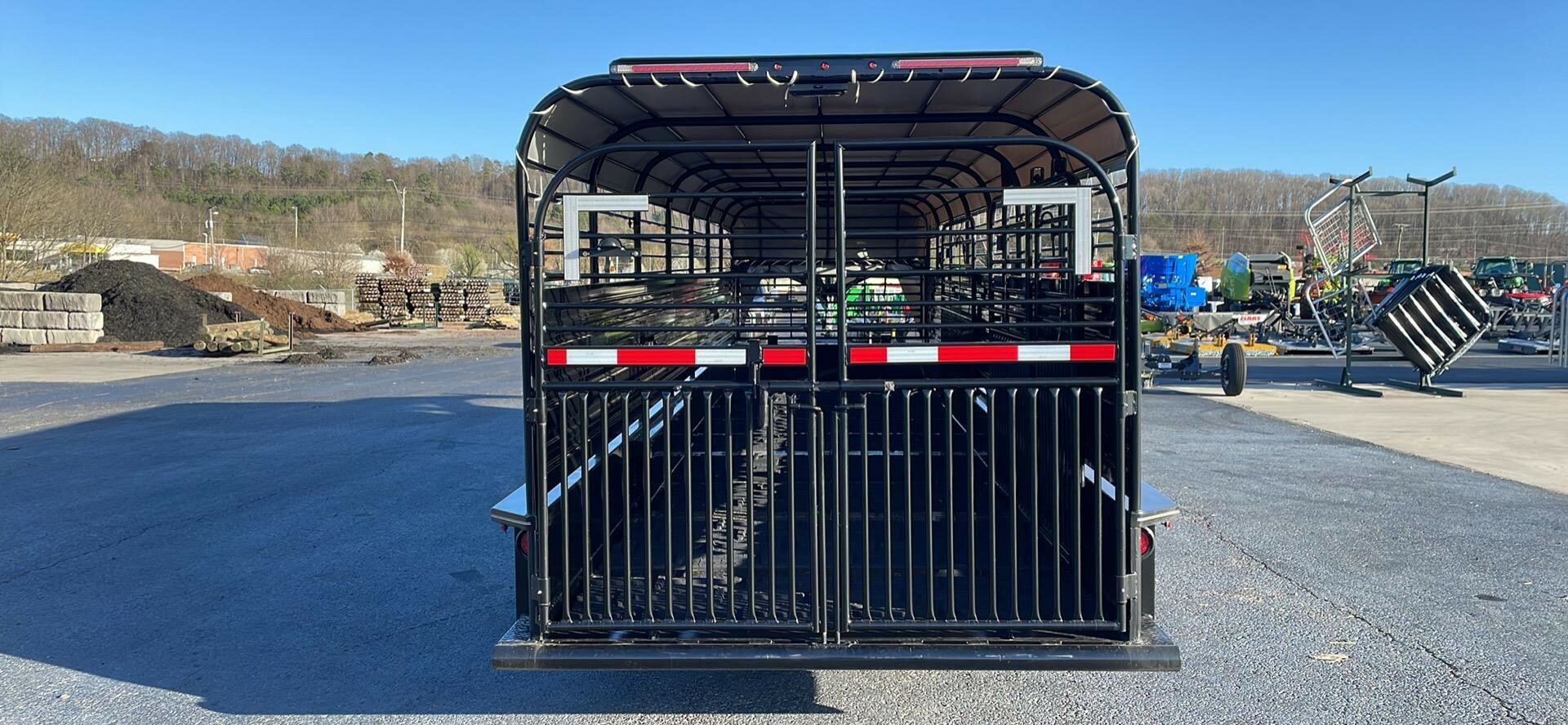 2025 Stoll 7 X 28 Livestock Trailer - $Call | Machinery Pete