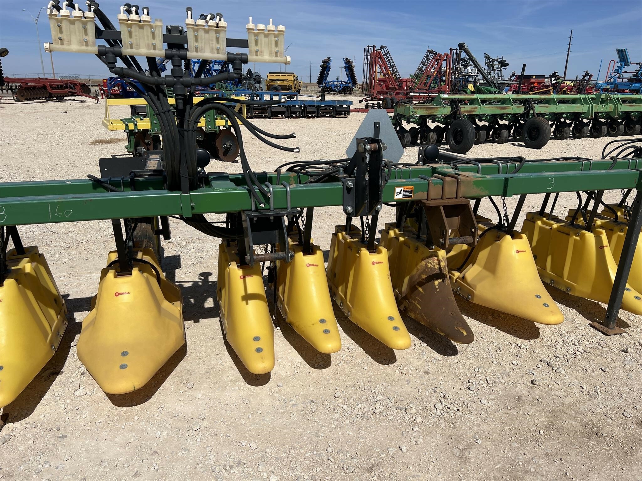 Redball 420 Pull-Type Sprayer - $Call | Machinery Pete