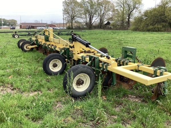 Page 2 of 5 - Used Strip-Till for Sale - 106 Listings | Machinery Pete