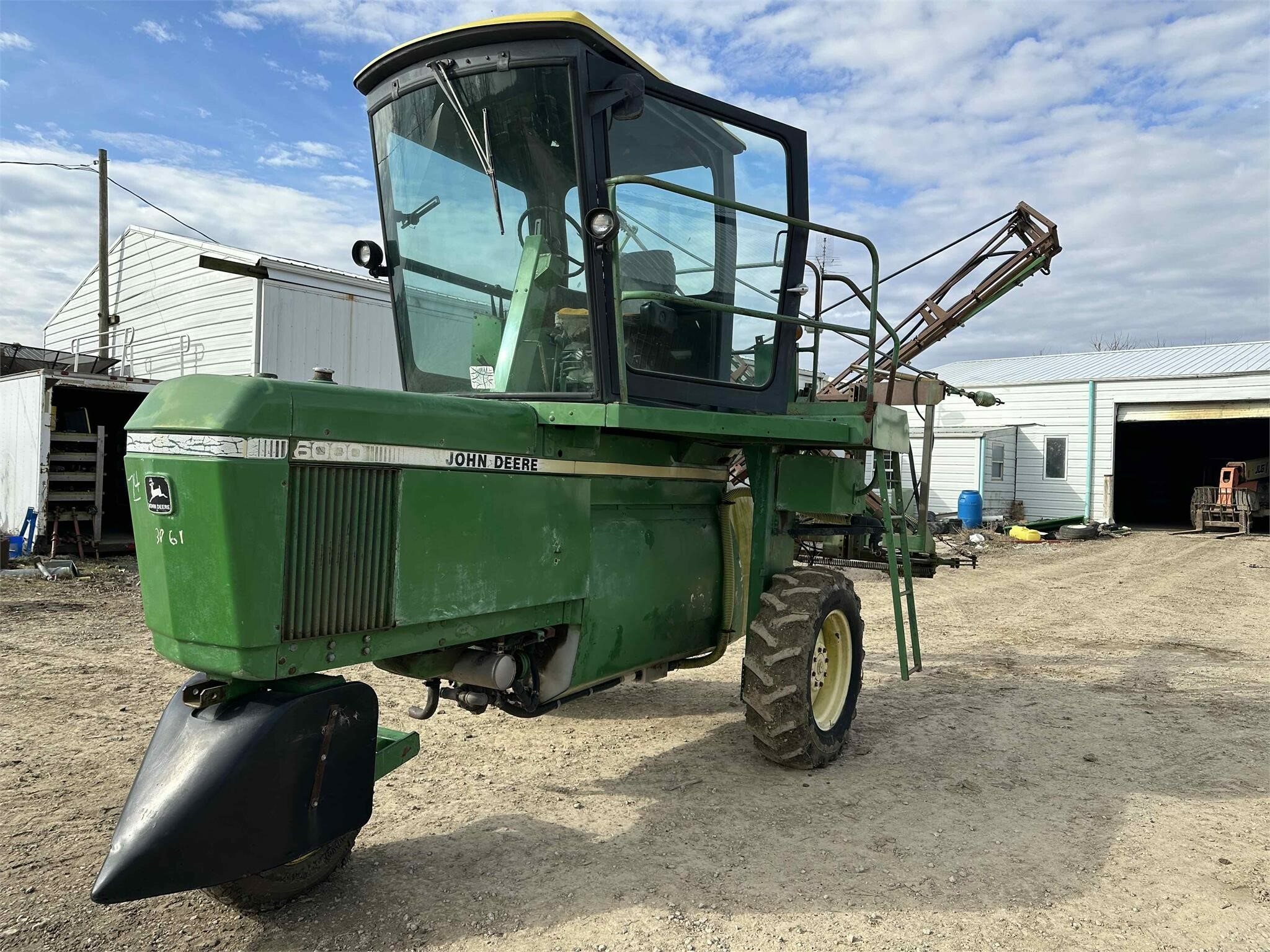 John Deere 6000 Self-Propelled Sprayer - $12,500 | Machinery Pete