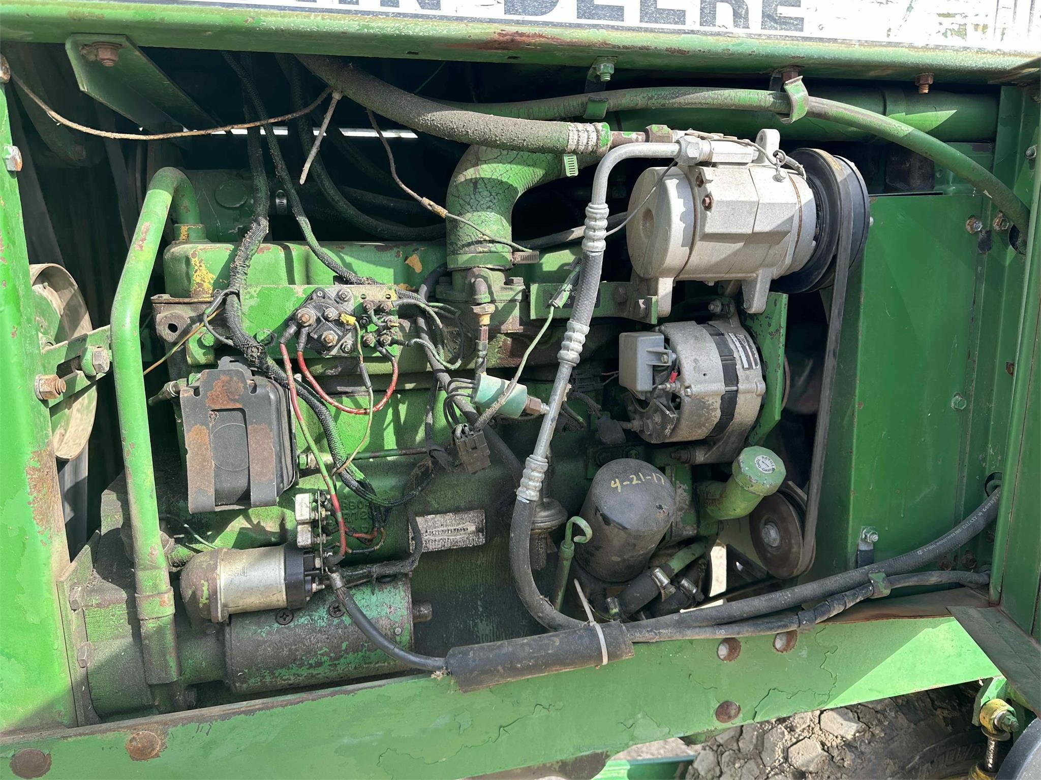 John Deere 6000 Self-Propelled Sprayer - $12,500 | Machinery Pete