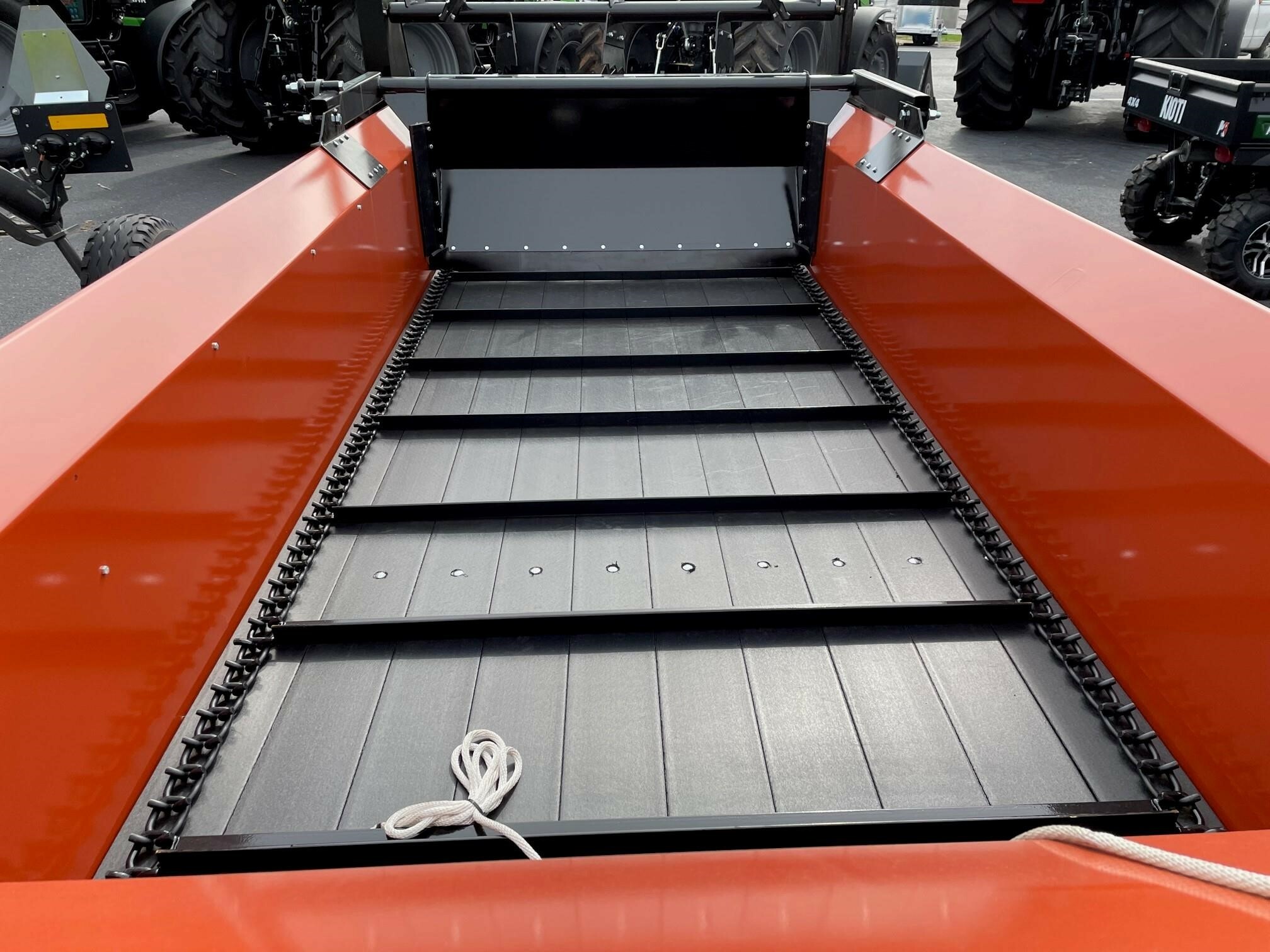 2025 Pequea 250P Manure Spreader - $Call | Machinery Pete