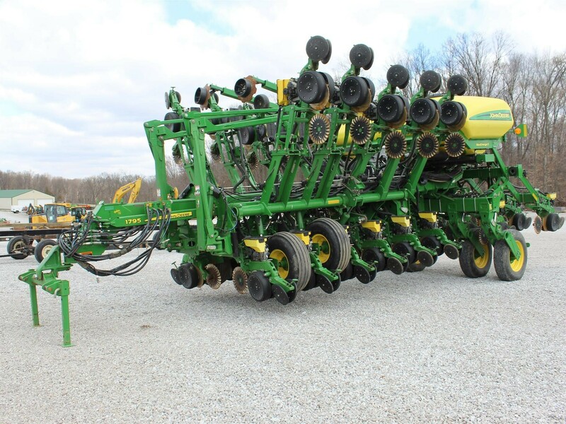 Used John Deere 1795 Planters for Sale - 262 Listings | Machinery Pete