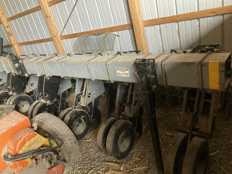 Used Hiniker Cultivators for Sale - 54 Listings | Machinery Pete