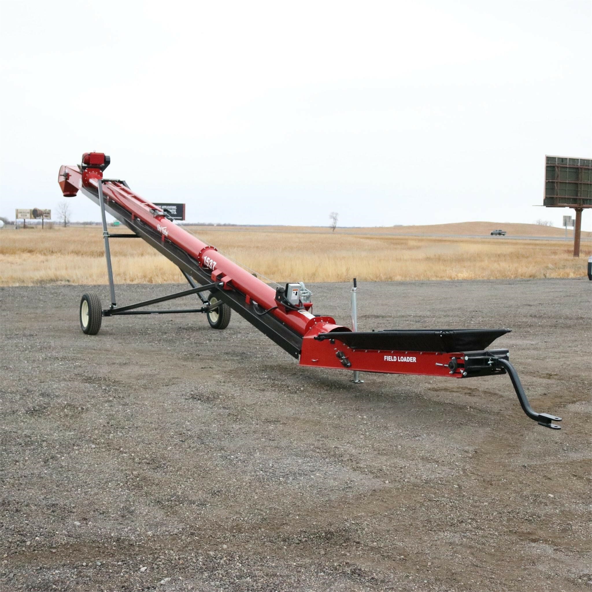 2024 Universal 1537 FIELD LOADER TD Augers and Conveyor - $16,500 ...