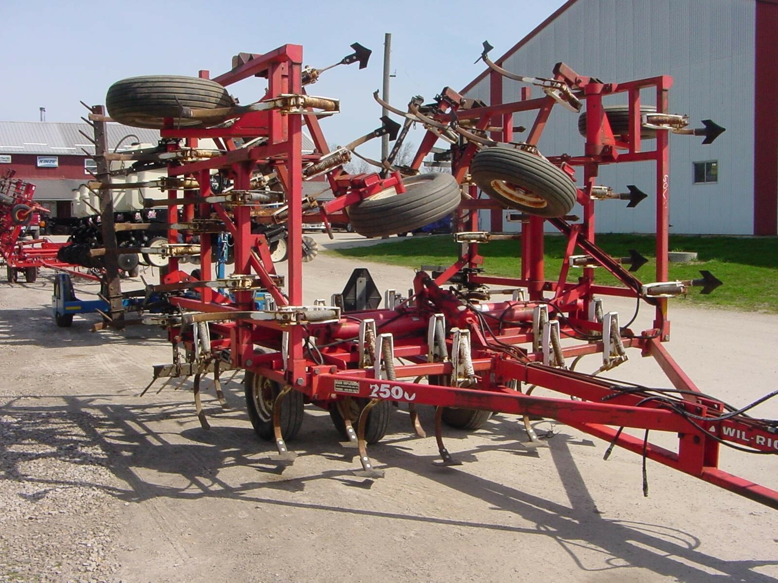 Wil-Rich 2500 Field Cultivator - $4,900 | Machinery Pete