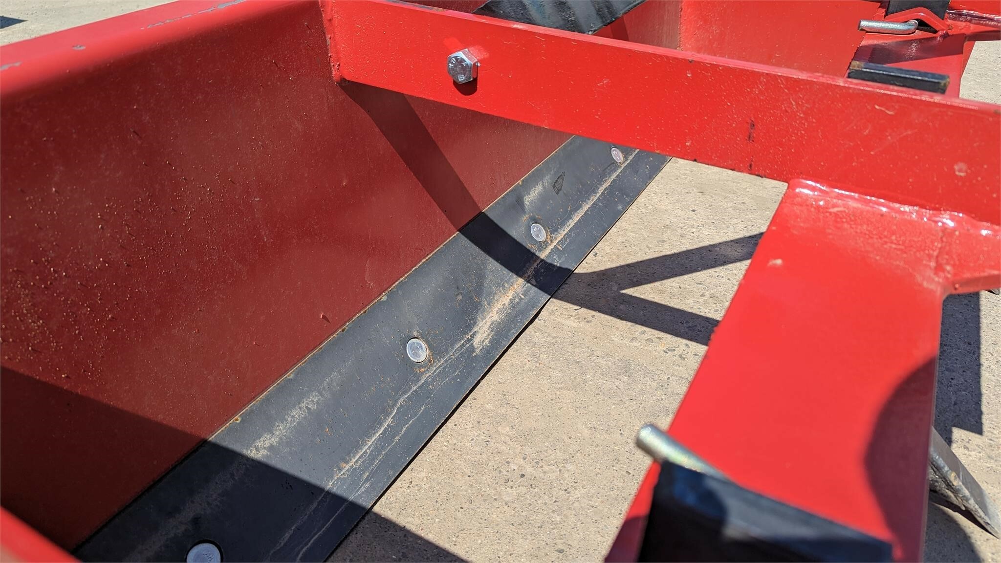 LMC Box Blade Blade - $850 | Machinery Pete