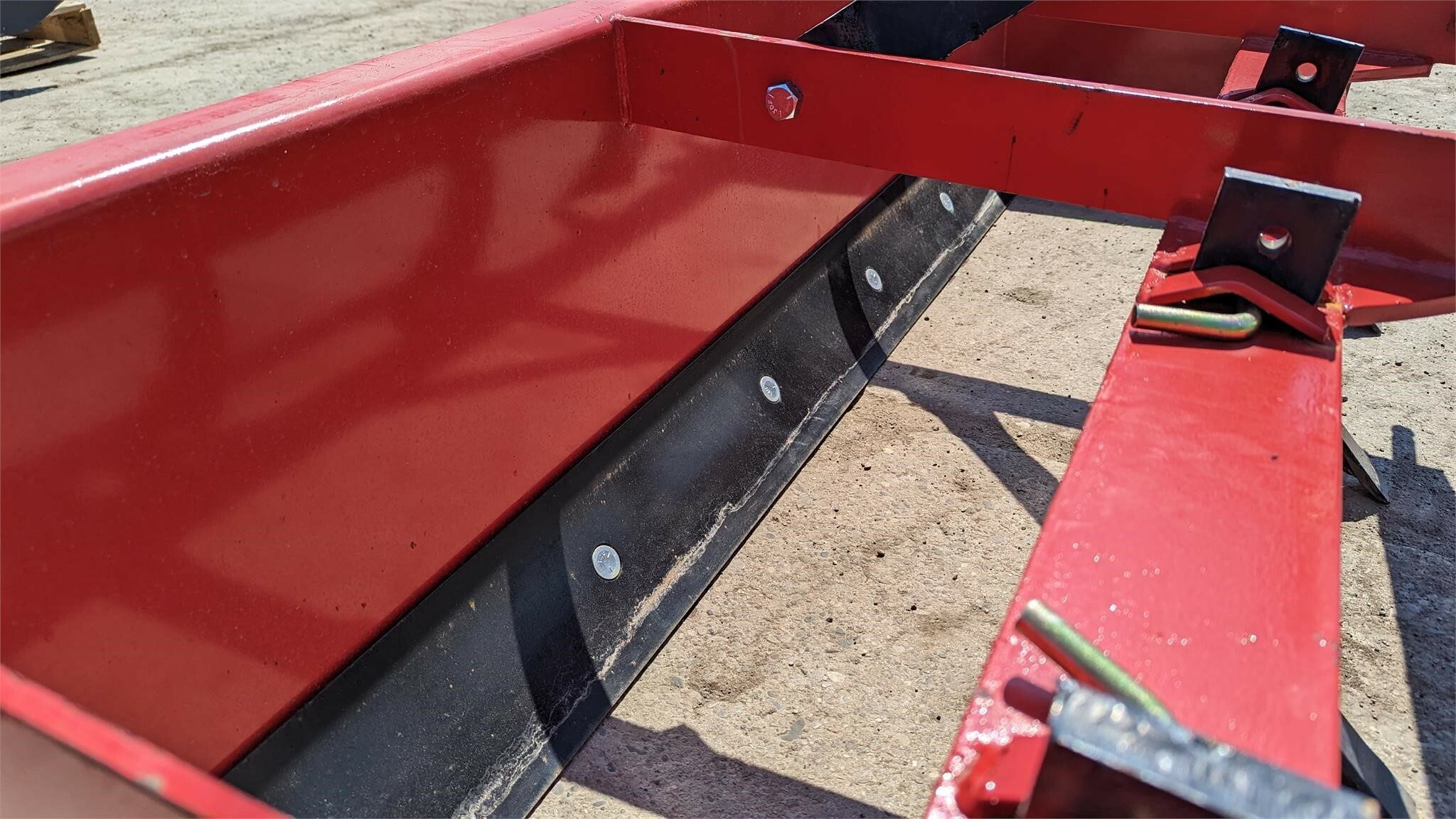 LMC Box Blade Blade - $1,000 | Machinery Pete