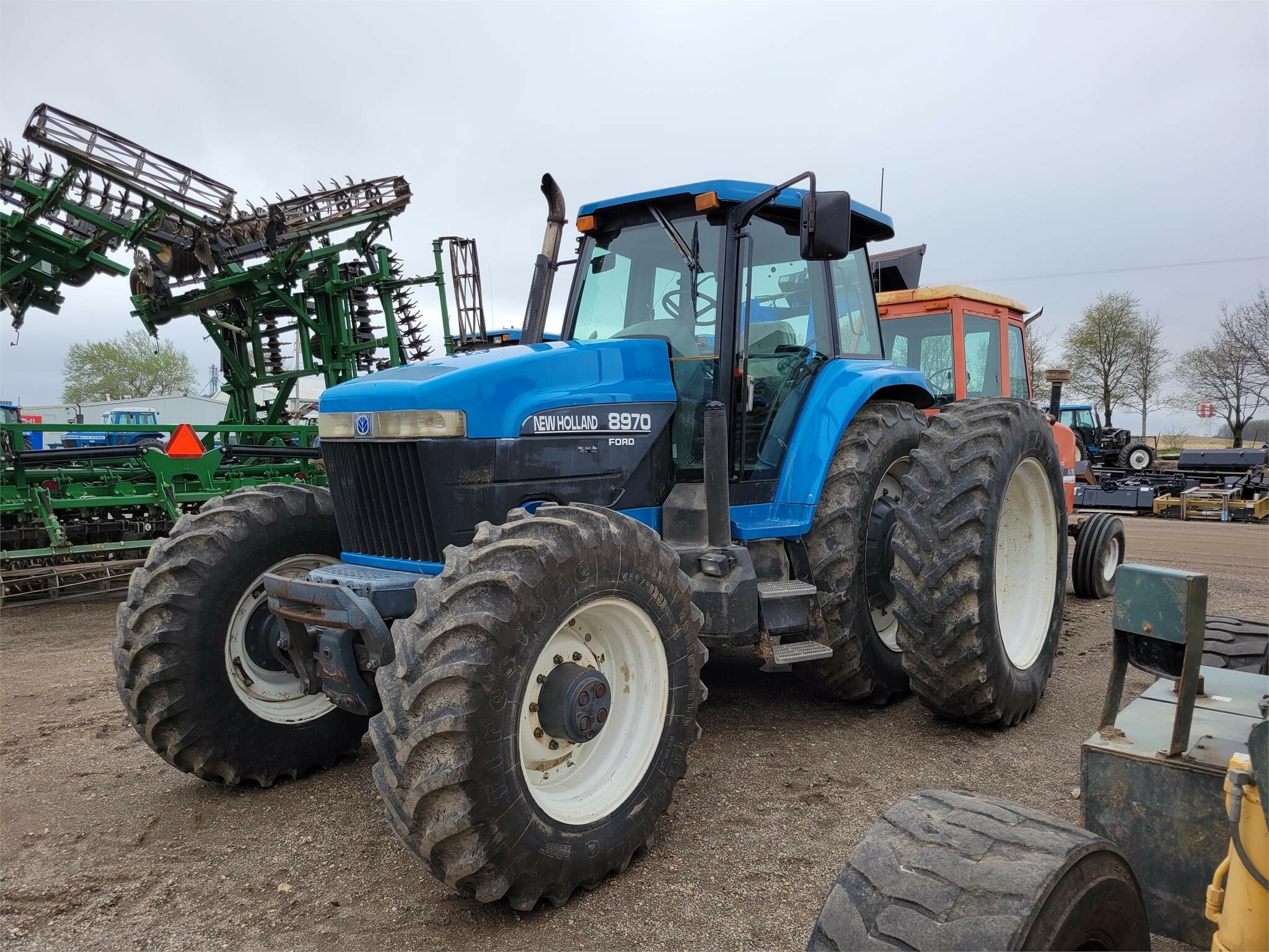 1998 New Holland 8970 Tractor - $72,500 | Machinery Pete