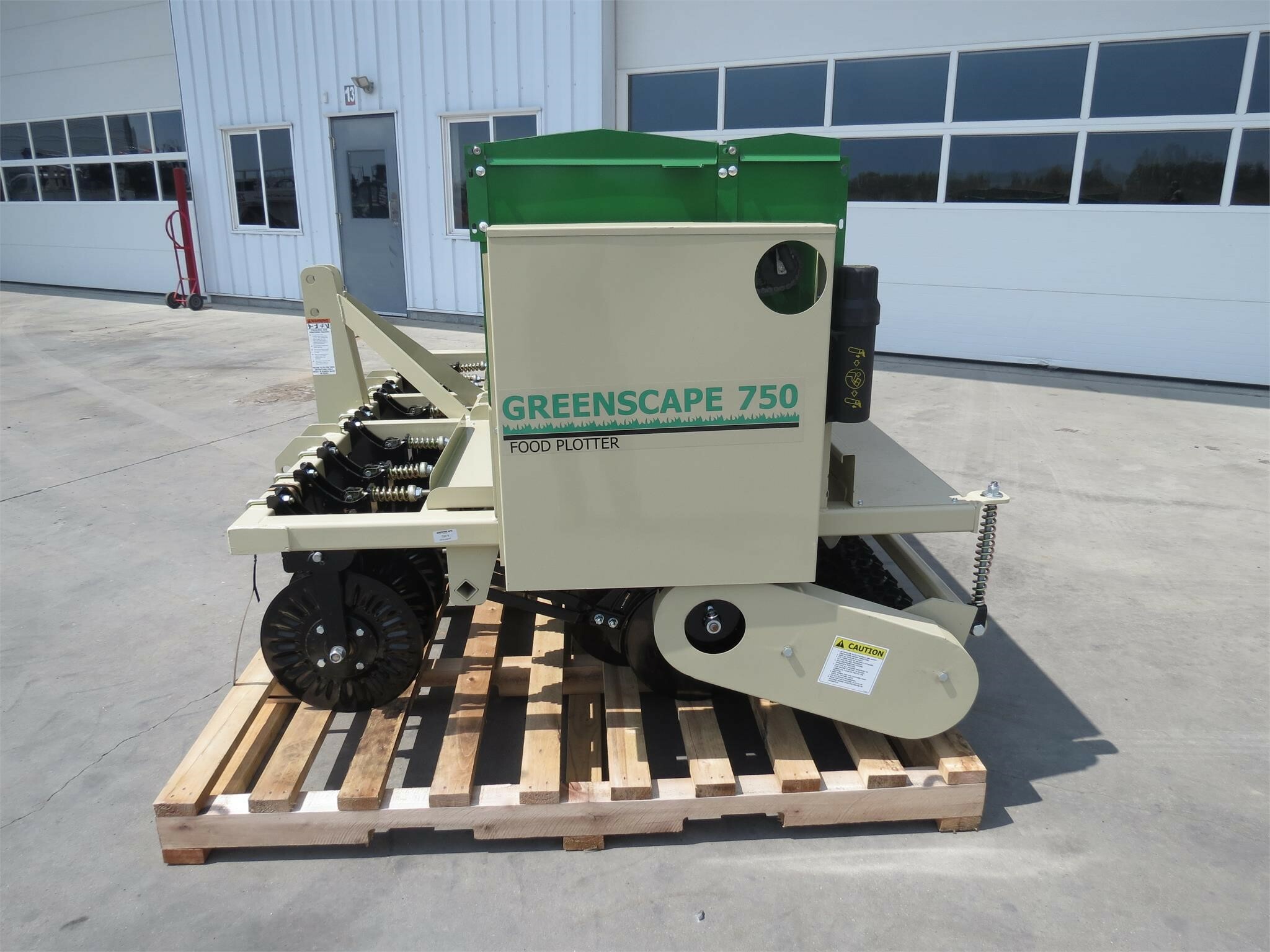 2025 GREENSCAPE 750 Drill - $10,950 | Machinery Pete