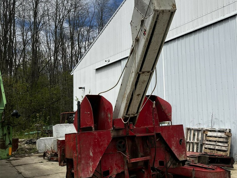 Used Corn Pickers for Sale - 96 Listings | Machinery Pete