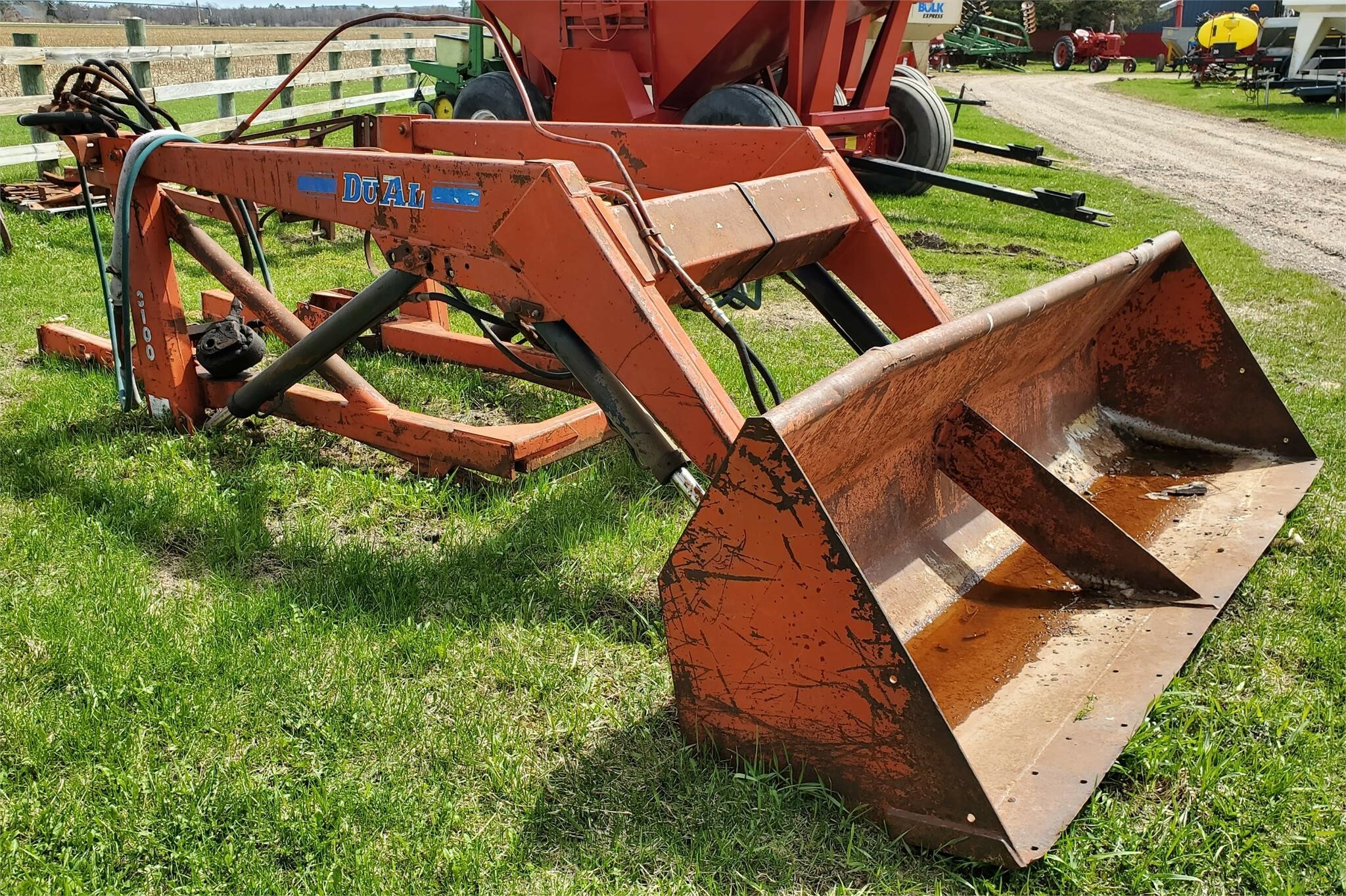 Du-Al 3100 Front End Loader - $1,500 | Machinery Pete