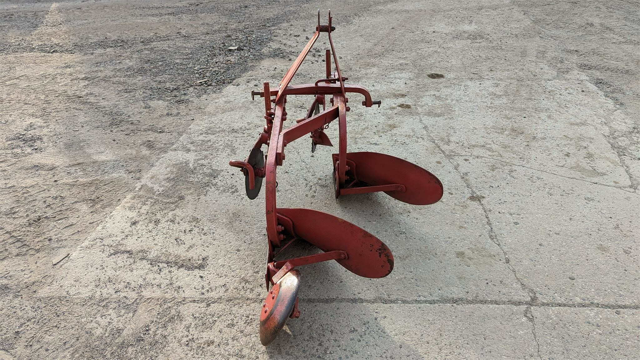 Ford Plow Plow - $500 | Machinery Pete