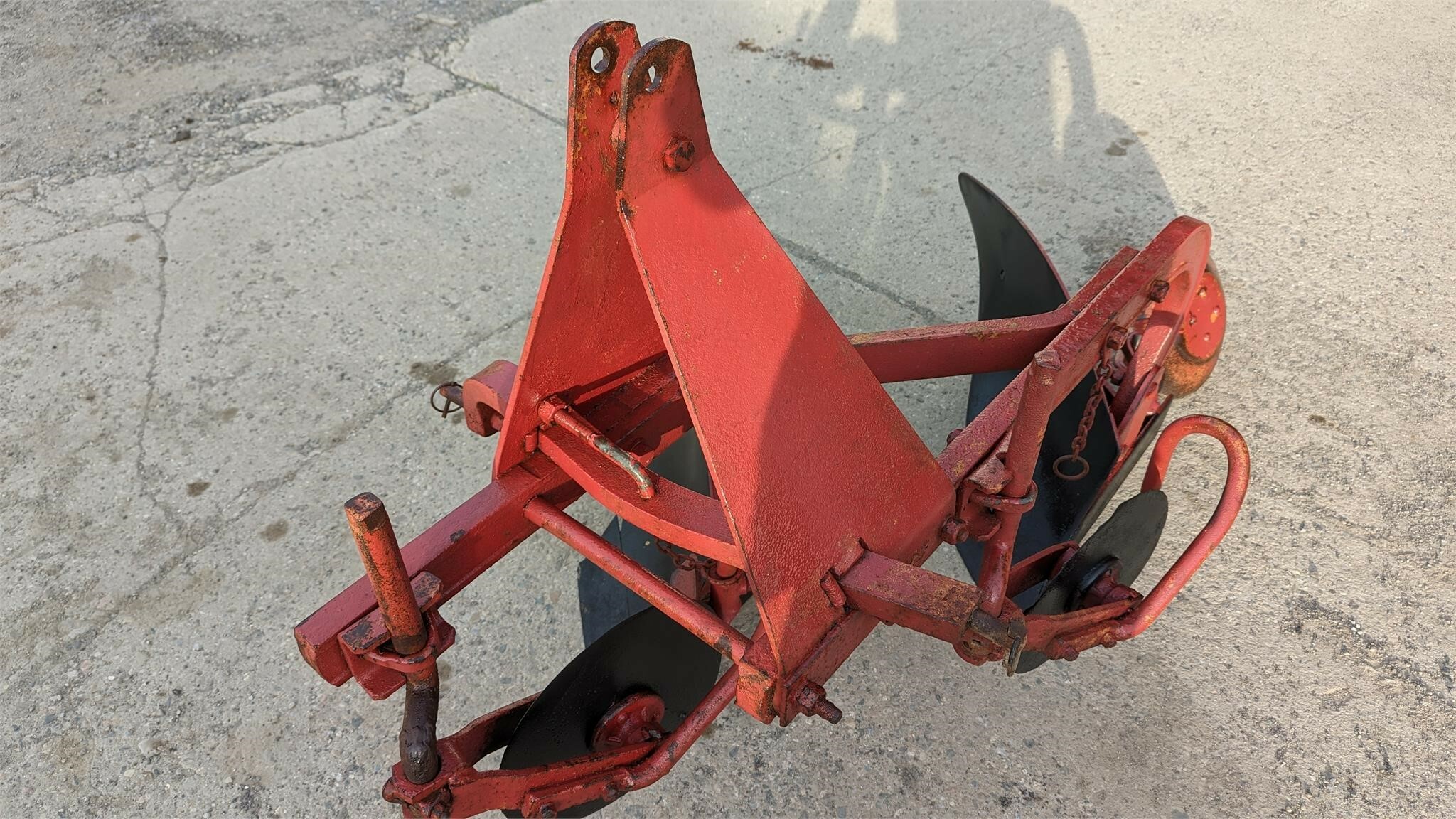 Ford Plow Plow - $500 | Machinery Pete