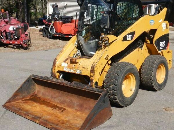Used Skid Steers for Sale - 3946 Listings | Machinery Pete