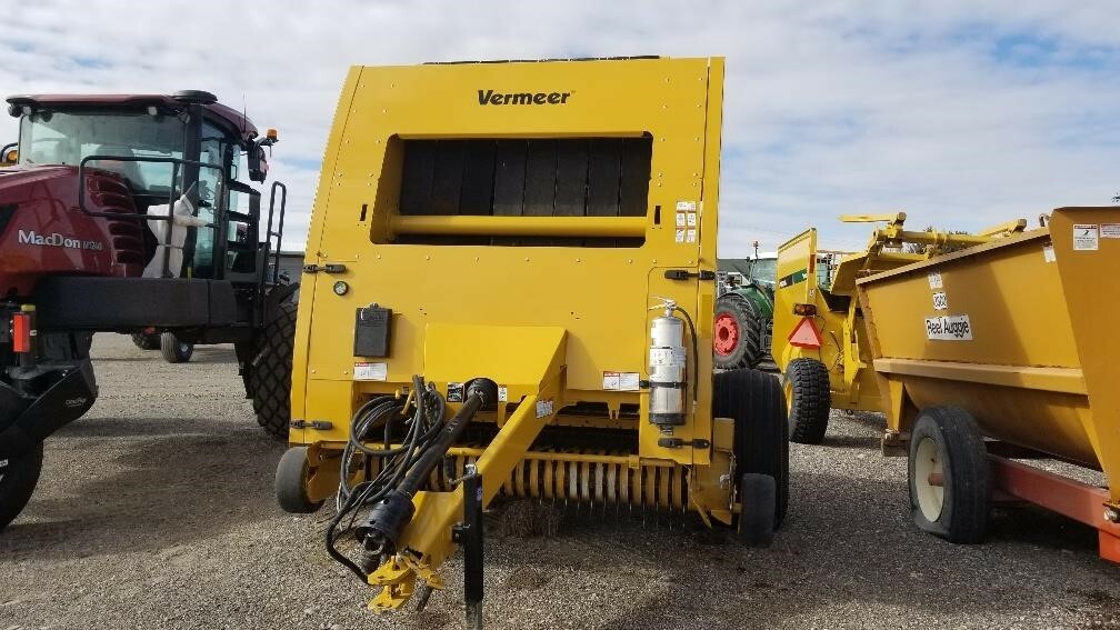 2019 Vermeer 605N Round Baler - $Call | Machinery Pete
