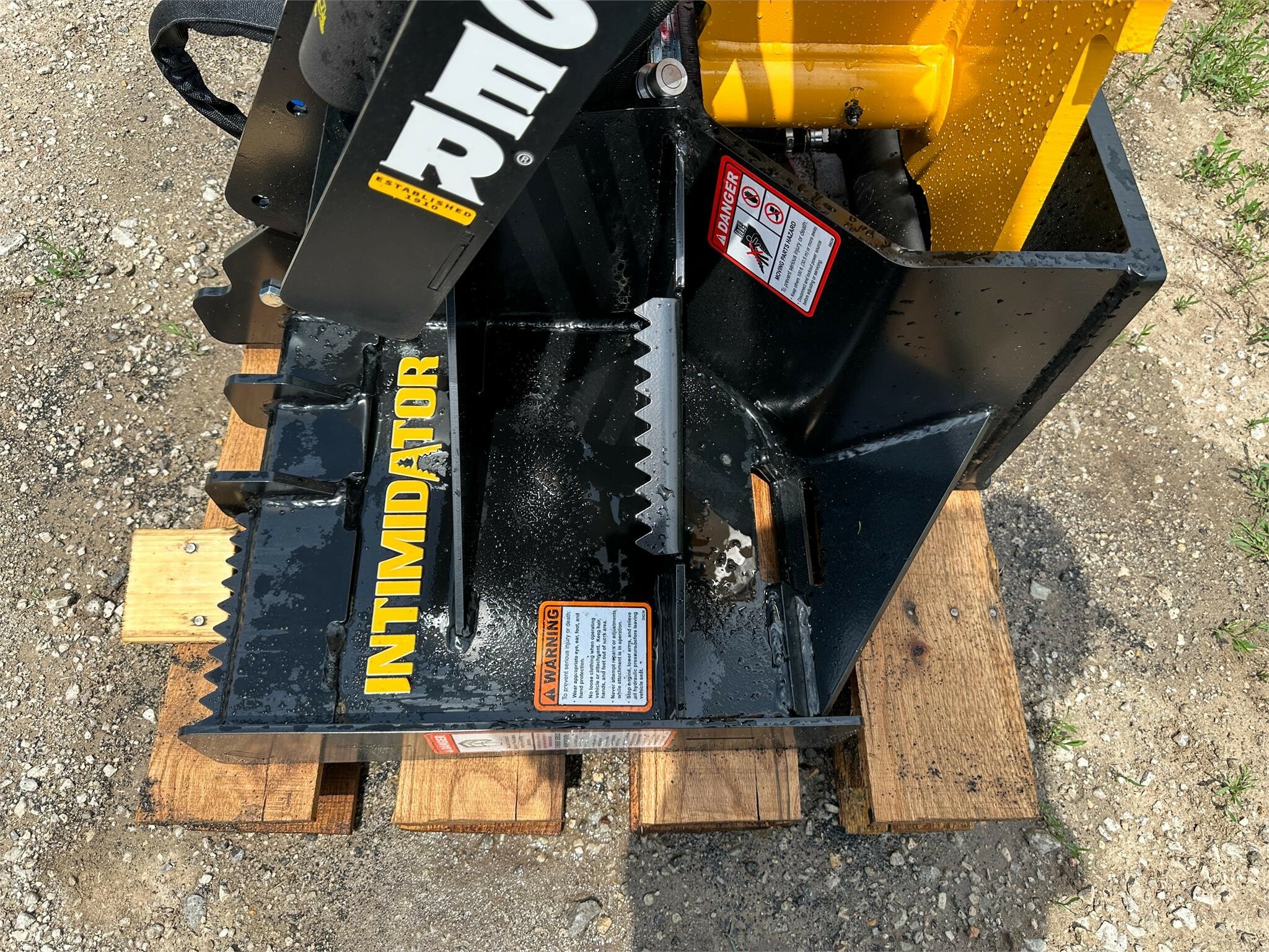 2025 Danuser Intimidator Loader and Skid Steer Attachment - $3,792 ...