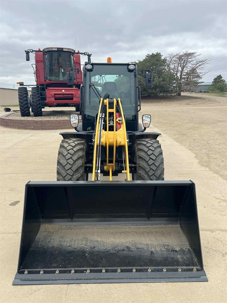 2024 Gehl AL650 Wheel Loader - $Call | Machinery Pete