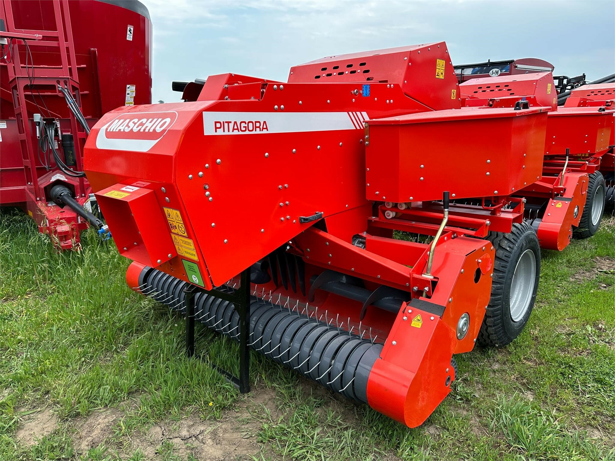 2025 Maschio PITAGORA IN-LINE Small Square Baler - $24,634 | Machinery Pete