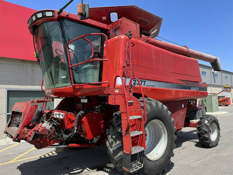 Page 6 of 237 - Used Combines for Sale - 5680 Listings | Machinery Pete