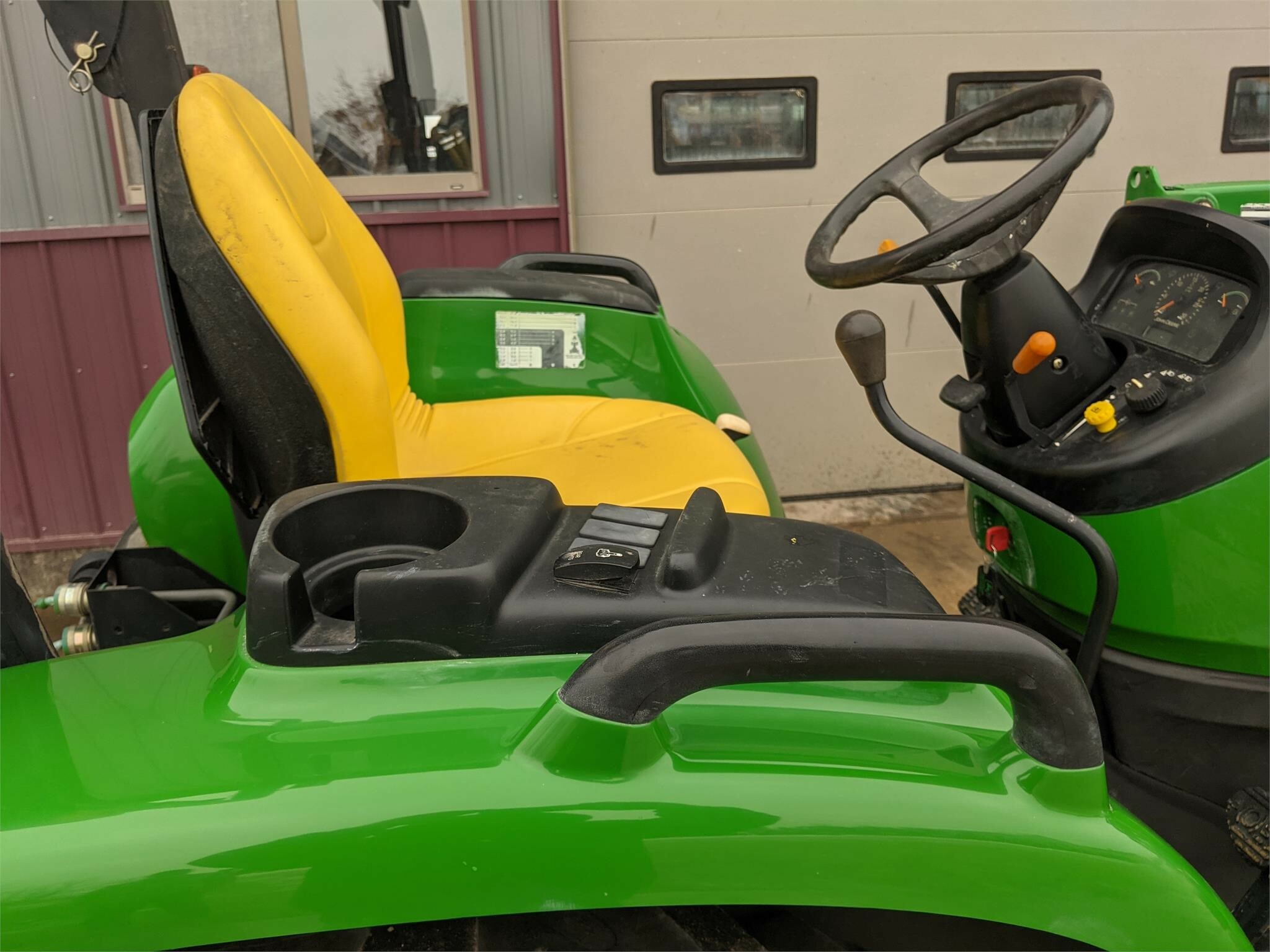 2005 John Deere 4120 Tractor - $32,500 | Machinery Pete