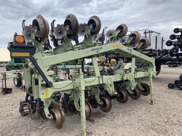 Used Strip-Till for Sale - 117 Listings | Machinery Pete