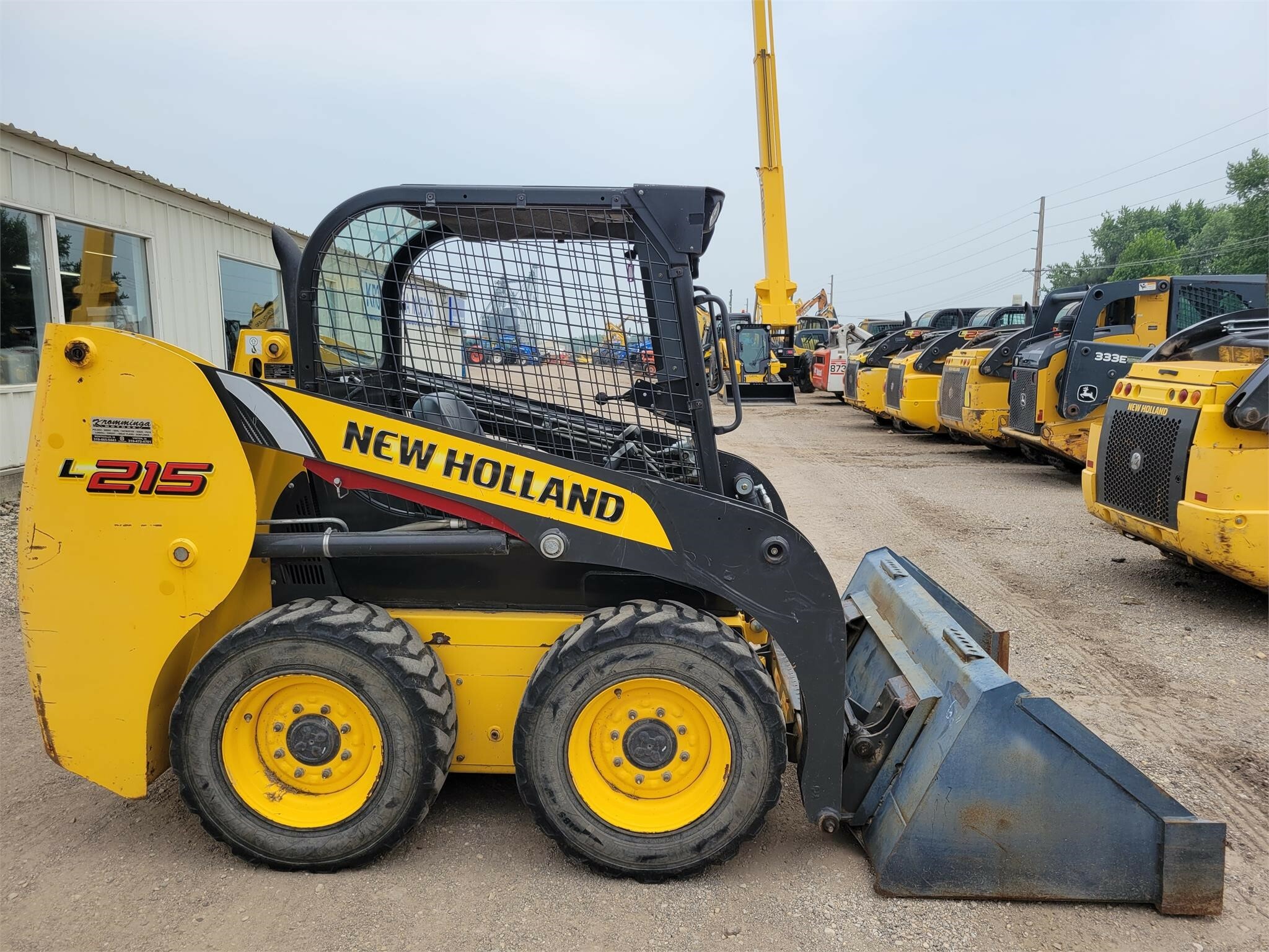 2011 New Holland L215 Skid Steer - $19,500 | Machinery Pete