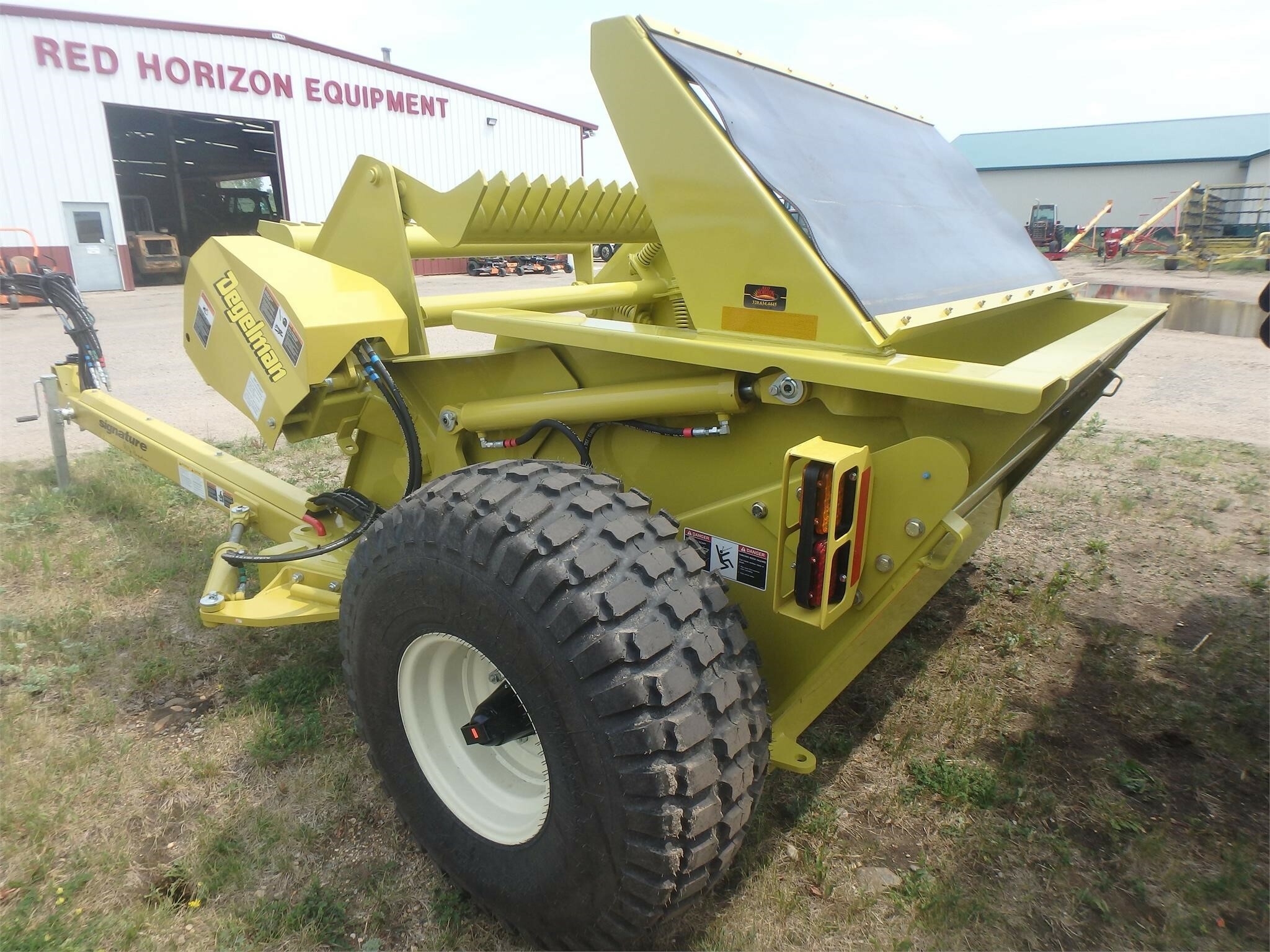 2024 Degelman RP7200 Rock Picker - $39,950 | Machinery Pete