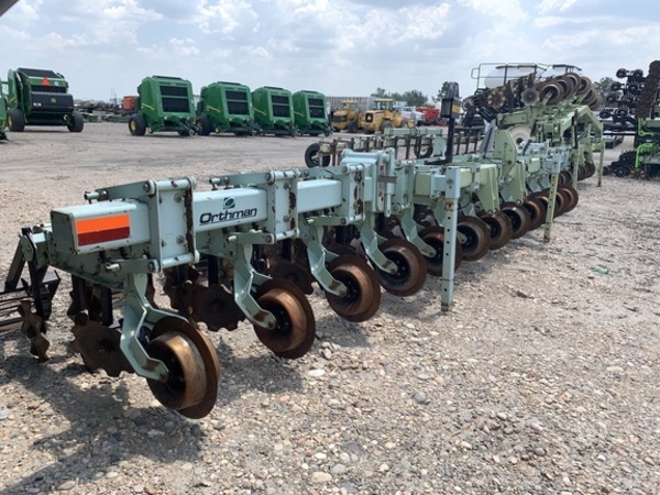 Used Strip-Till for Sale - 108 Listings | Machinery Pete