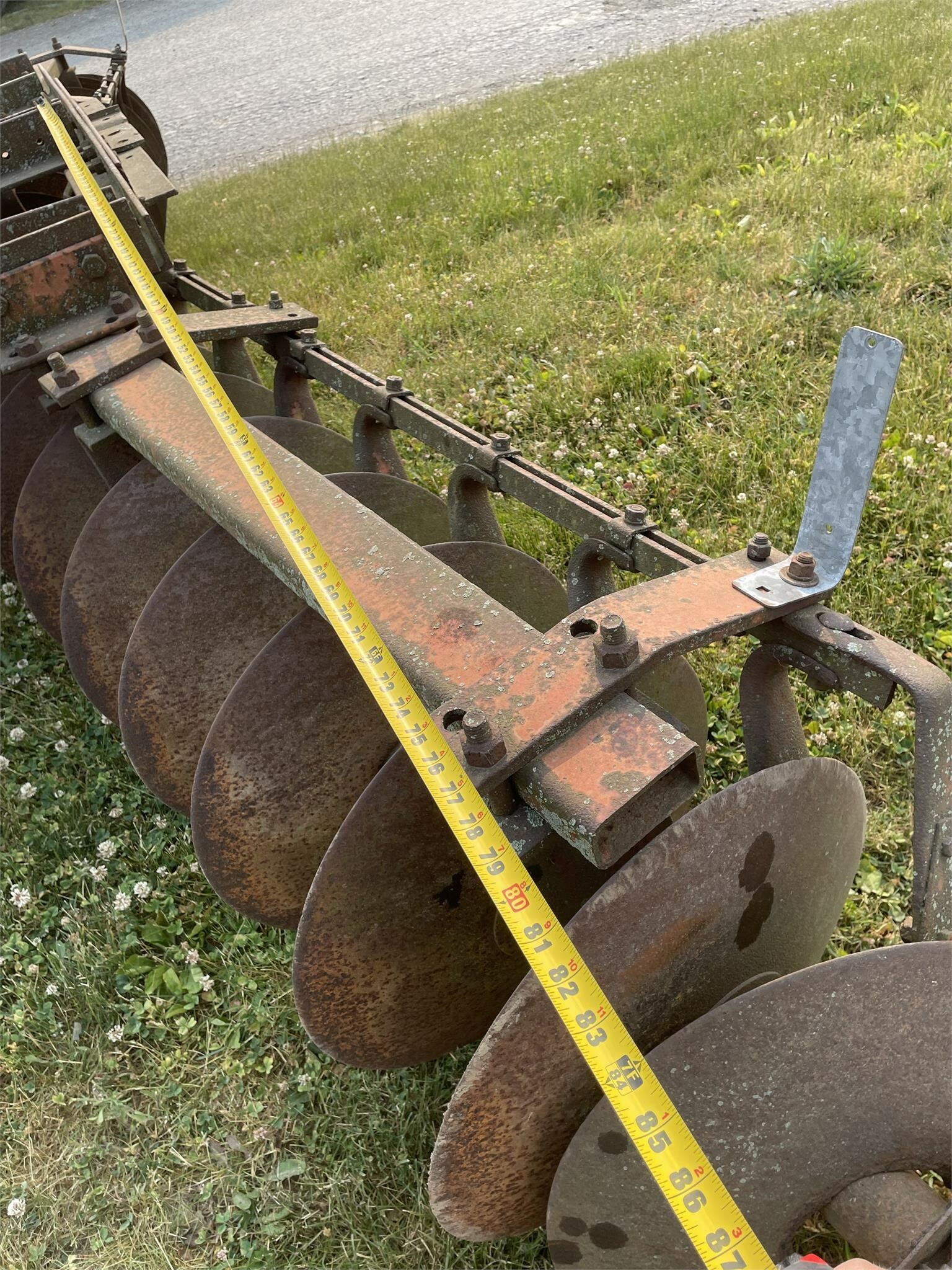 Allis Chalmers 2300 Disk - $2,700 | Machinery Pete