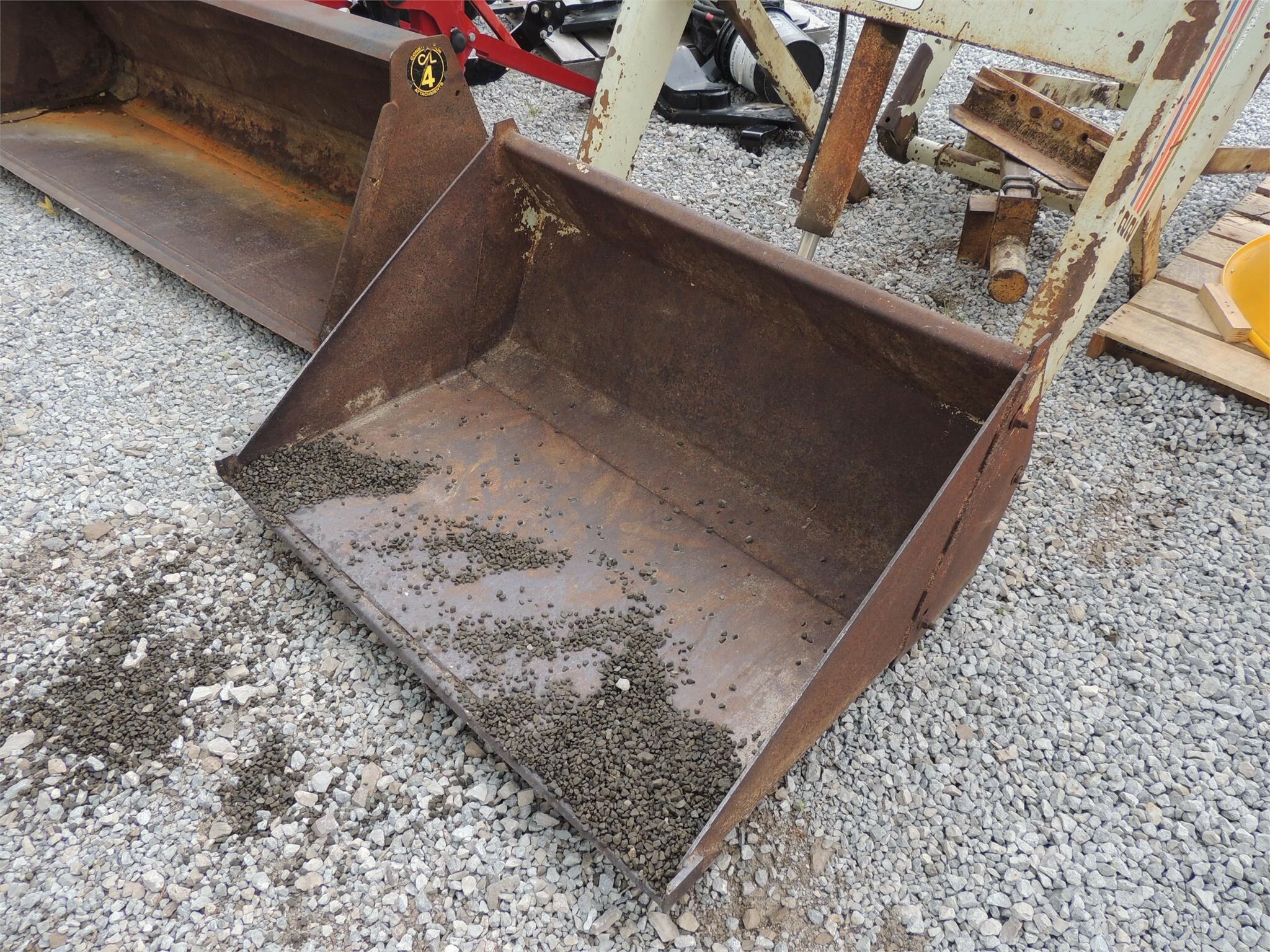 Farmhand 22 Front End Loader - $3,500 | Machinery Pete