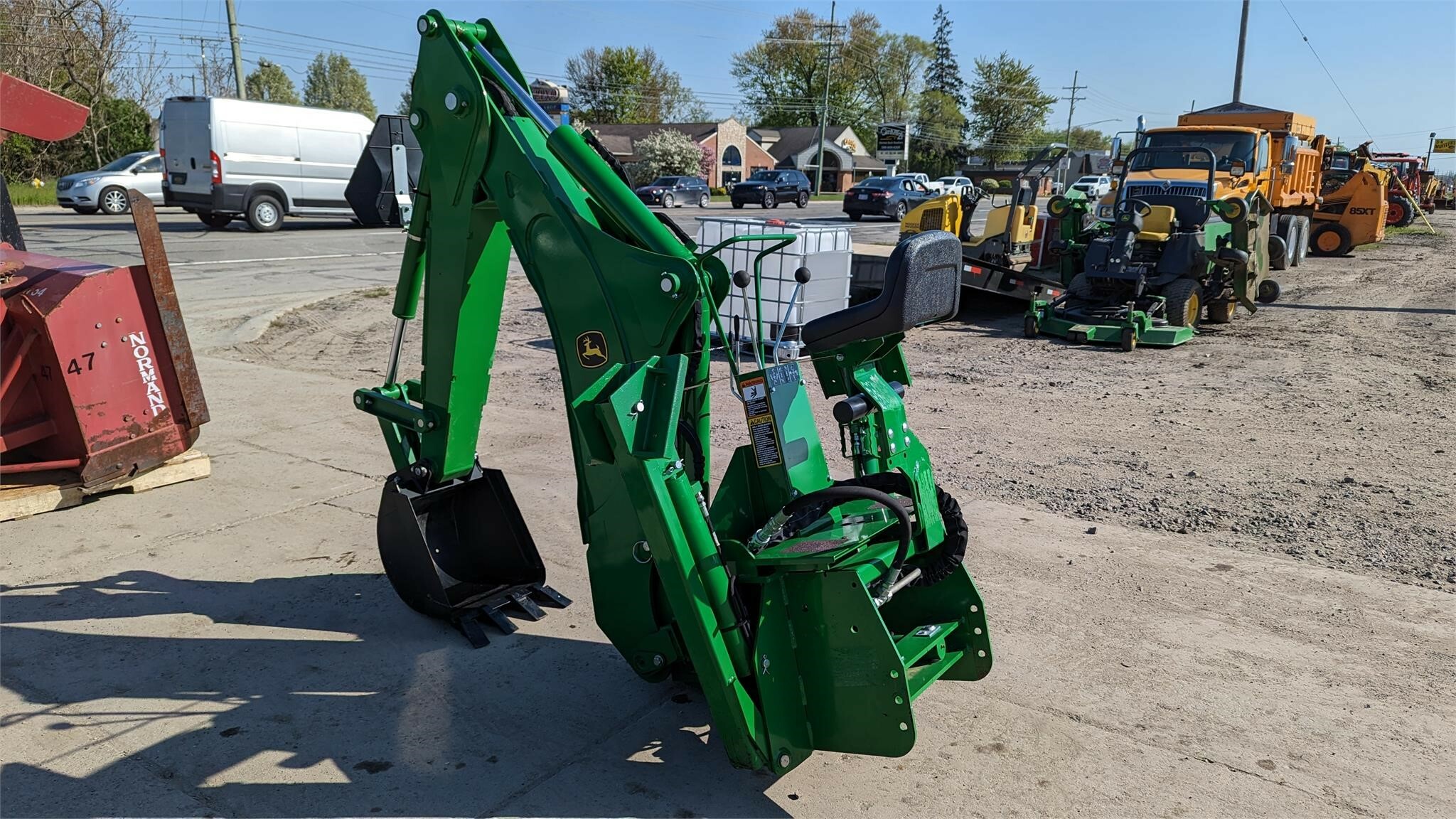 John Deere 595 Backhoe - $10,900 | Machinery Pete