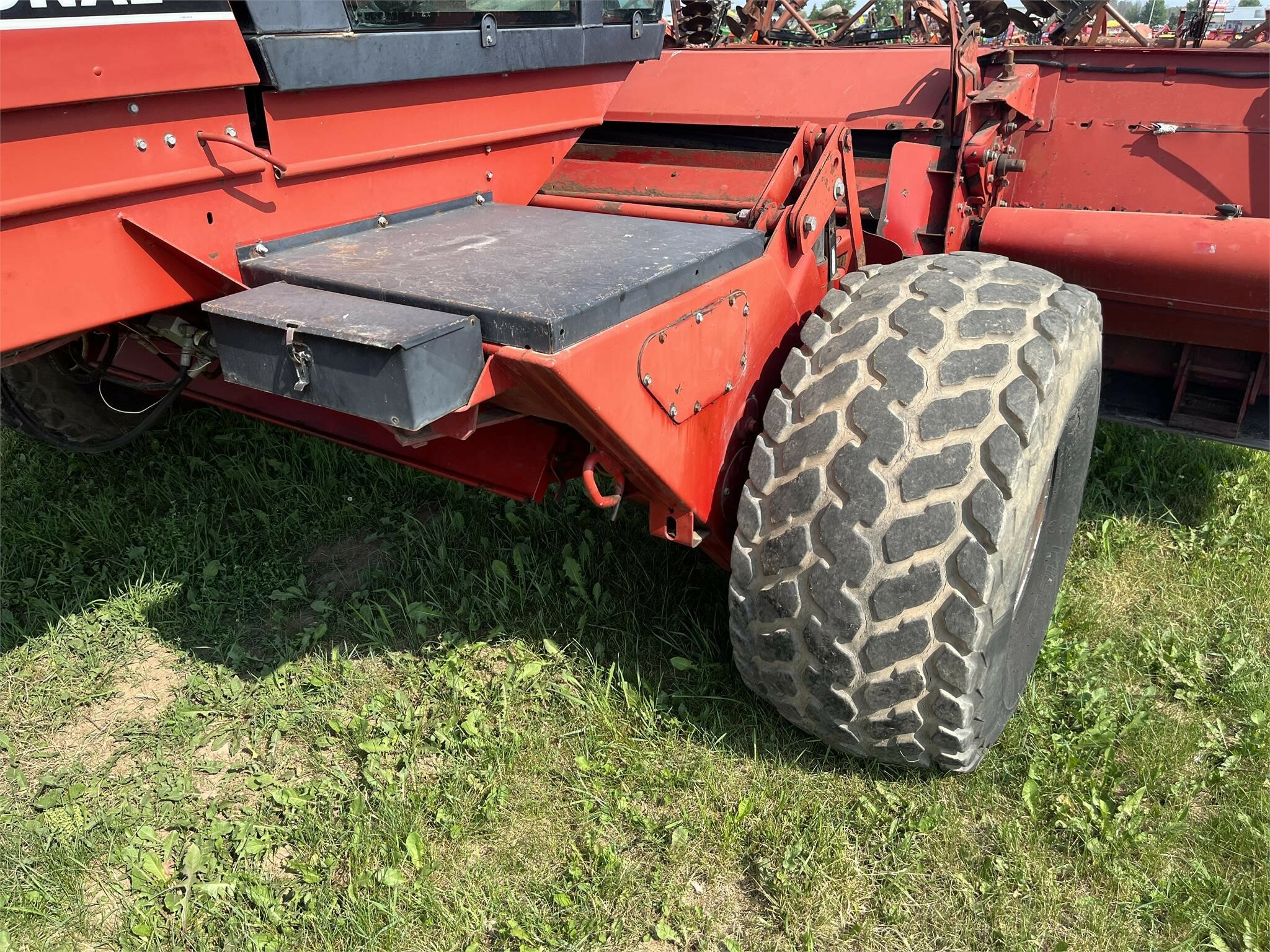 1995 Case IH 8840 Self-Propelled Windrowers and Swather - $12,995 ...