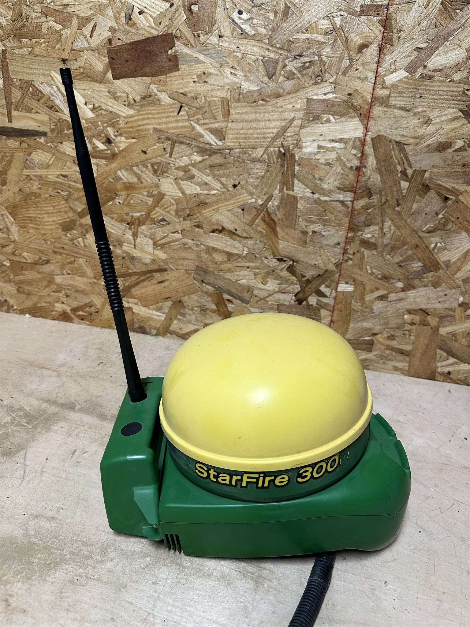 2010 John Deere StarFire 3000 Precision Ag - $3,000 | Machinery Pete