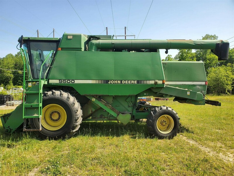 Used Combines for Sale - 4121 Listings | Machinery Pete